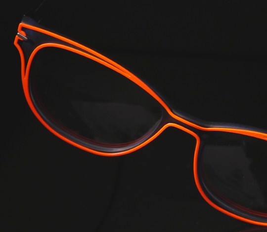ZENKA - Lunettes Zenka : changez de look d'un simple clic.